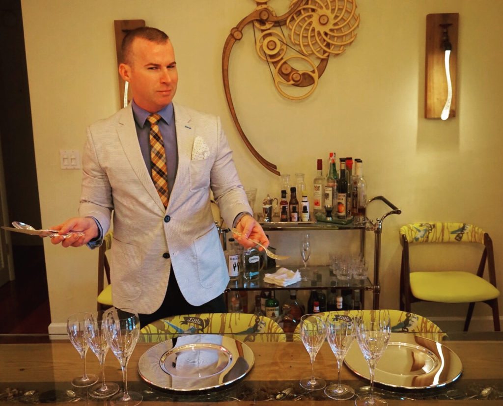 Flatware Placement: On the Right or Left Side of the Plate